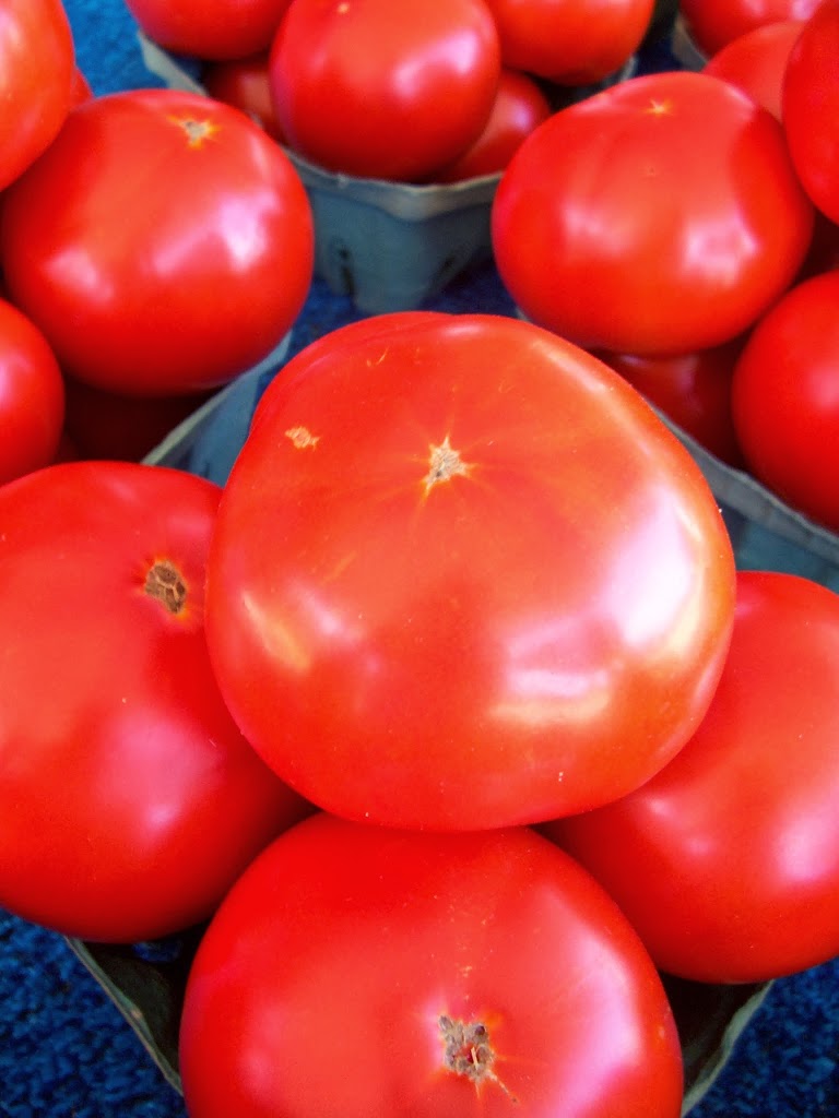 GMO Tomatoes Fight Cancer - The Farmer's Daughter USA
